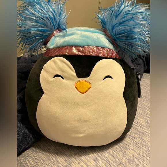 Squishmallows | Toys | Nwt This Is Petra The Penguin Squish Doos By ...